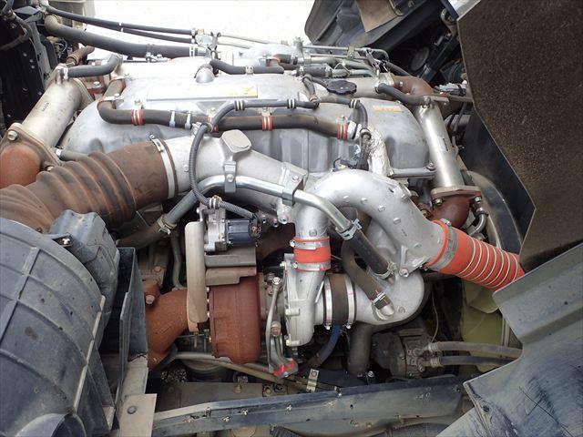 いすゞ 大型ダンプ - いすゞの大型ダンプです