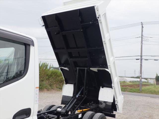 三菱ふそう 小型ダンプ - 登録済未使用車★3t強化ダンプです！