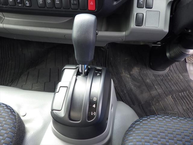 日野デュトロ 小型ドライバン - ワイドロング★ゲート蓋・AT車・スライドサイドドア・全低床