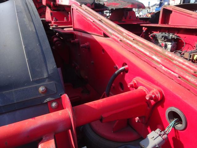 UDトラックス 大型トラクタ（シングル） - ハイルーフ★リアエアサス・第五輪11．5t